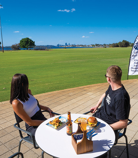 AN OASIS ON THE SWAN | Fremantle Herald Interactive